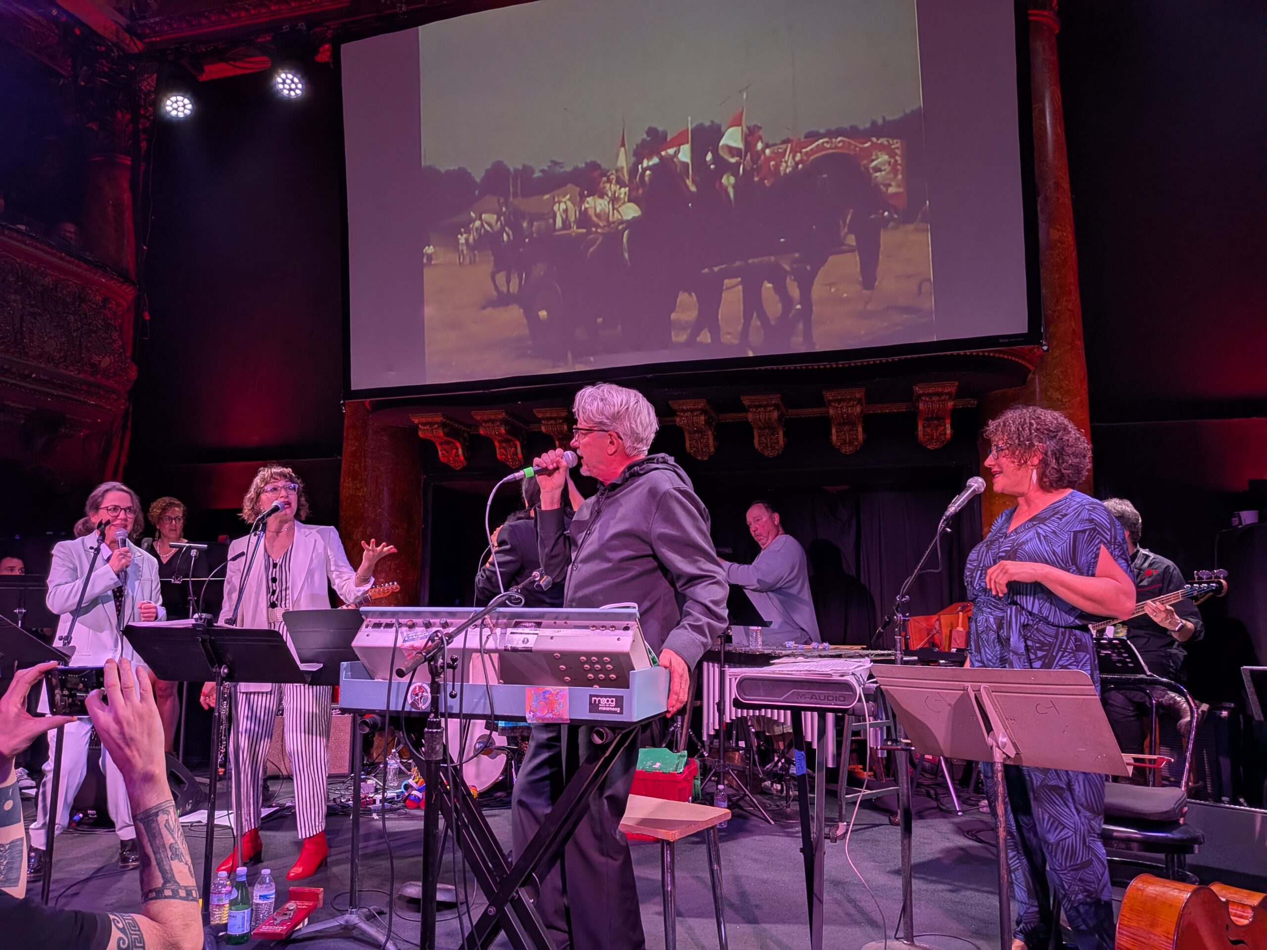 The Red Room Orchestra and Mark Mothersbaugh Celebrated The Composer’s ...